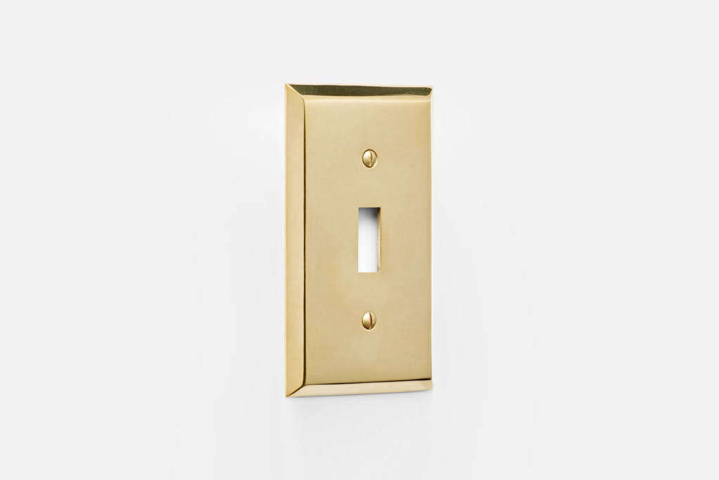 10 Easy Pieces: Switch Plate Covers - Remodelista