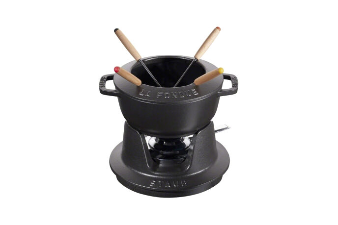 10 Easy Pieces: Classic Fondue Pots - Remodelista