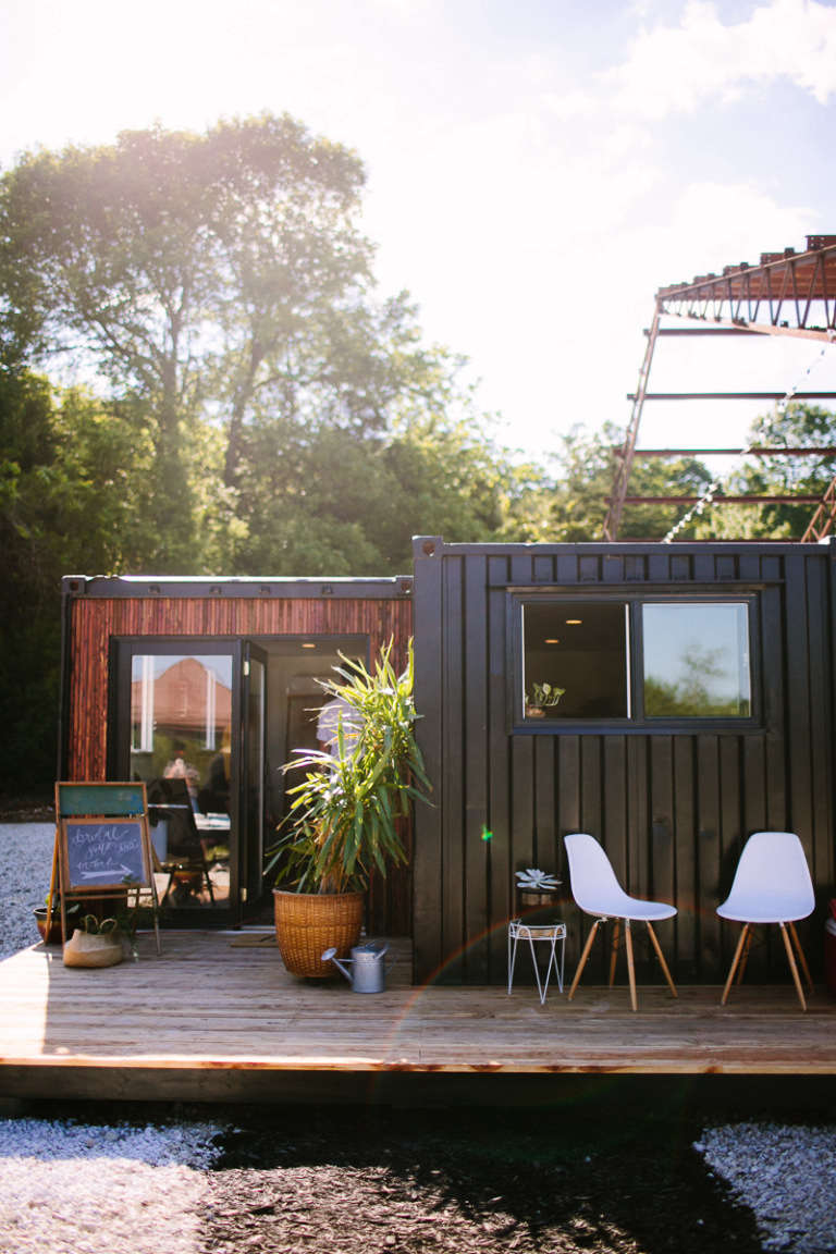 10 Repurposed Shipping Containers Are Now Beautiful Houses