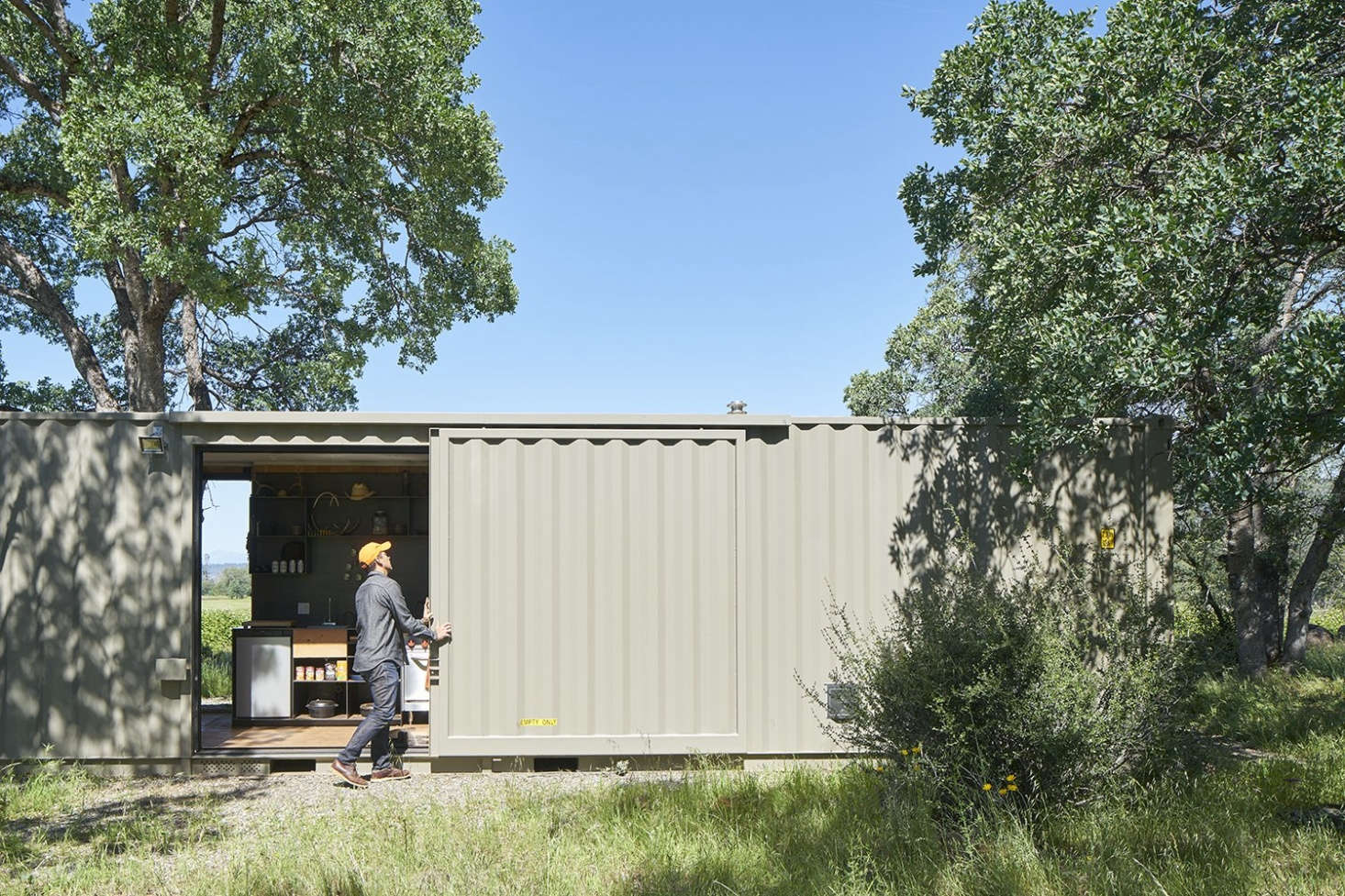 10 Repurposed Shipping Containers Are Now Beautiful Houses