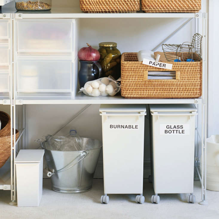 10 Easy Pieces: Recycling Bins - Remodelista