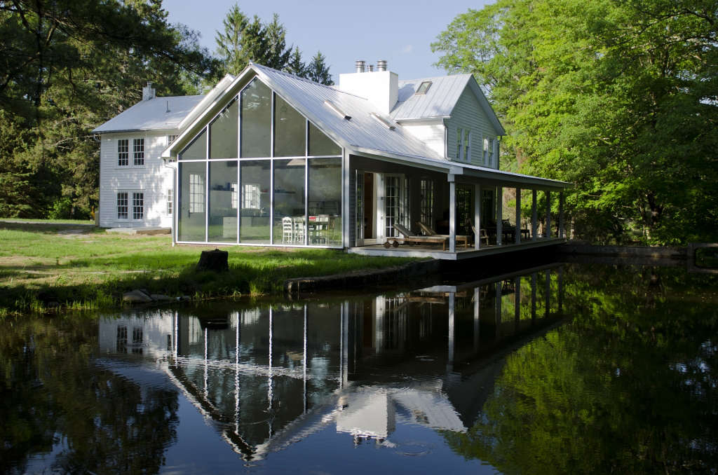 The Country Rental: A Floating Farmhouse in Upstate New York - Remodelista
