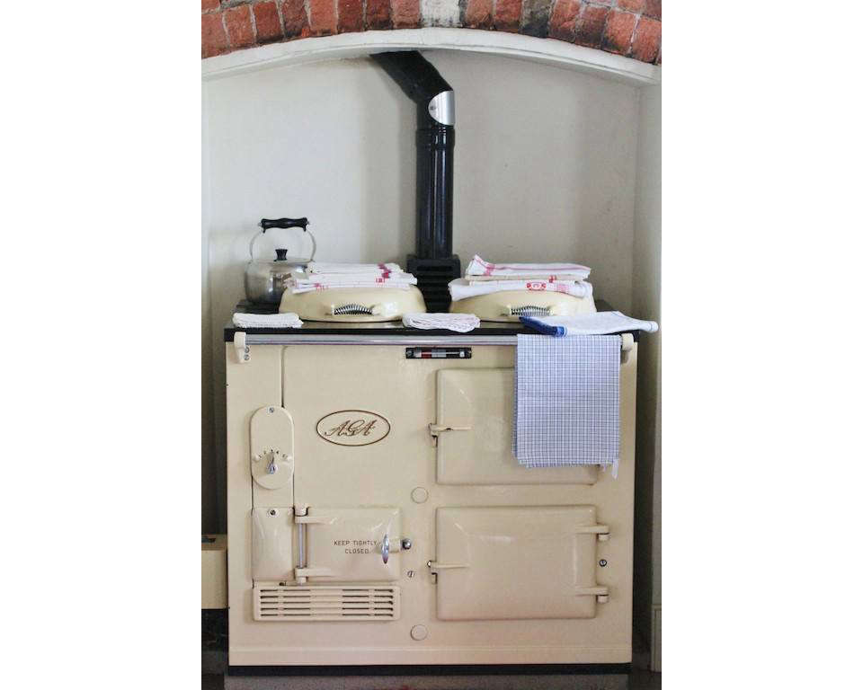 Object Lessons: The Great British Range Cooker - Remodelista