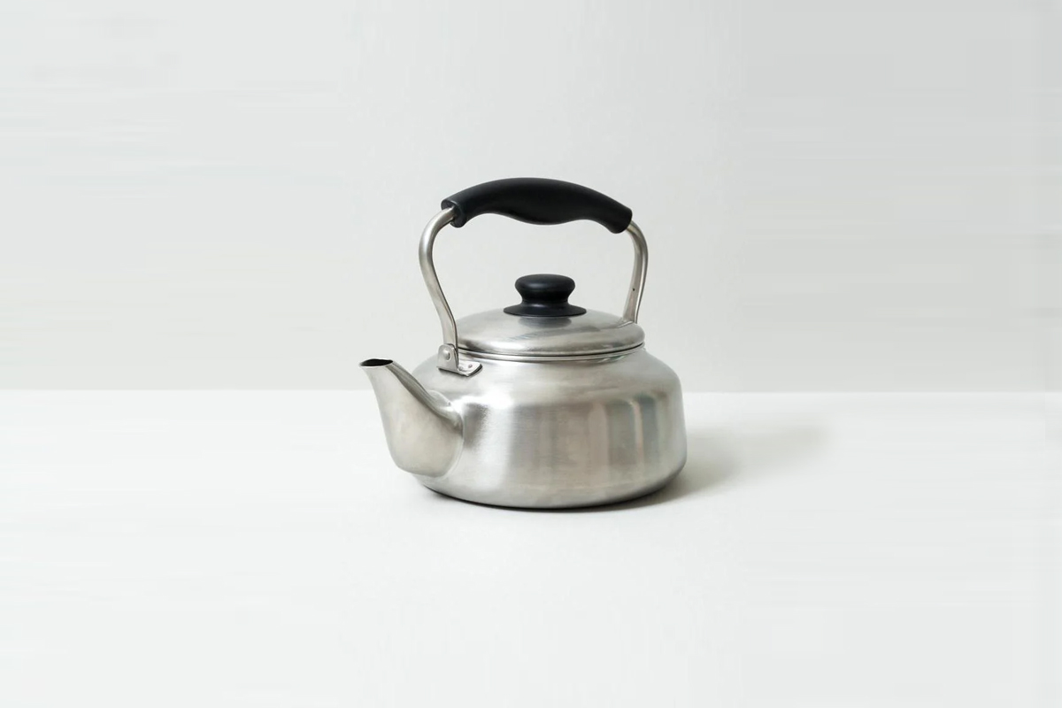 10 Easy Pieces: Classic Teakettles - Remodelista