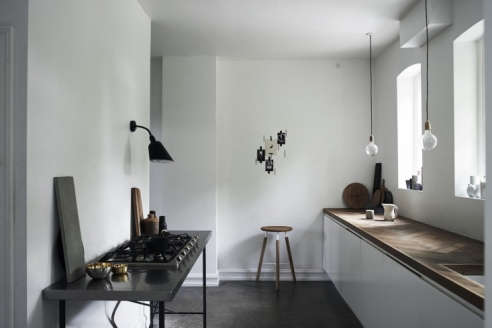 The Unfitted Kitchen: 14 Deconstructed Spaces - Remodelista
