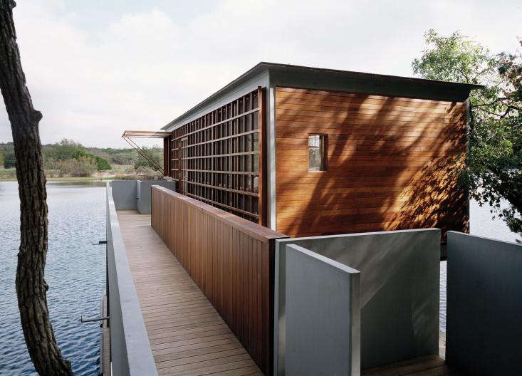 On the Waterfront: A Boathouse in Texas - Remodelista