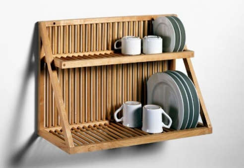 10 Easy Pieces: Wall-Mounted Plate Racks - Remodelista