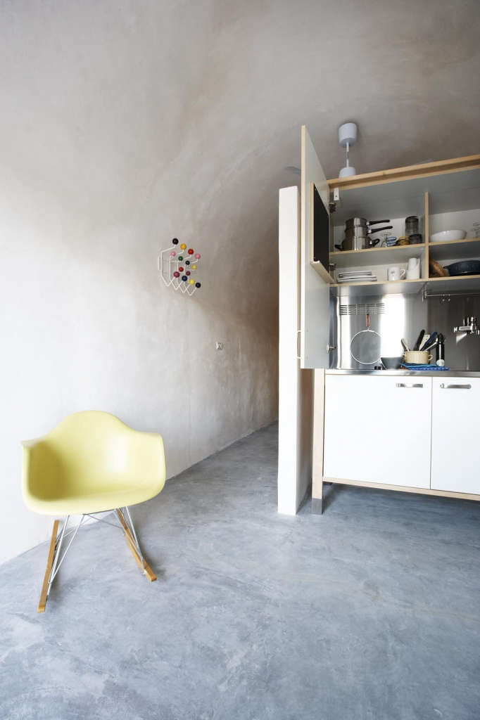 Disappearing Act: 15 Minimalist Hidden Kitchens - Remodelista