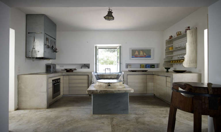 The U-Shaped Kitchen (Plus 10 Examples): Remodeling 101 - Remodelista