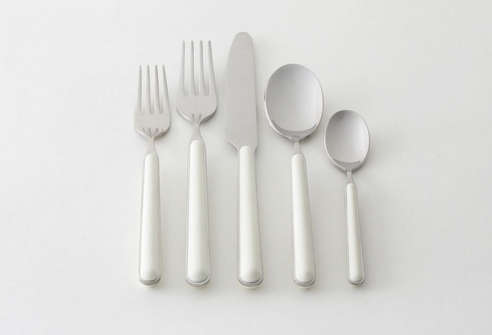 Trend Alert: 5 Sources for White Enamel Flatware - Remodelista