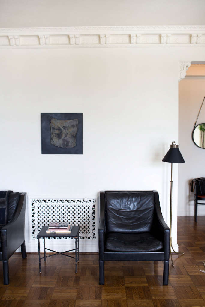 House Call: Gallerist Lisa Overduin’s Artful Apartment in Los Angeles ...