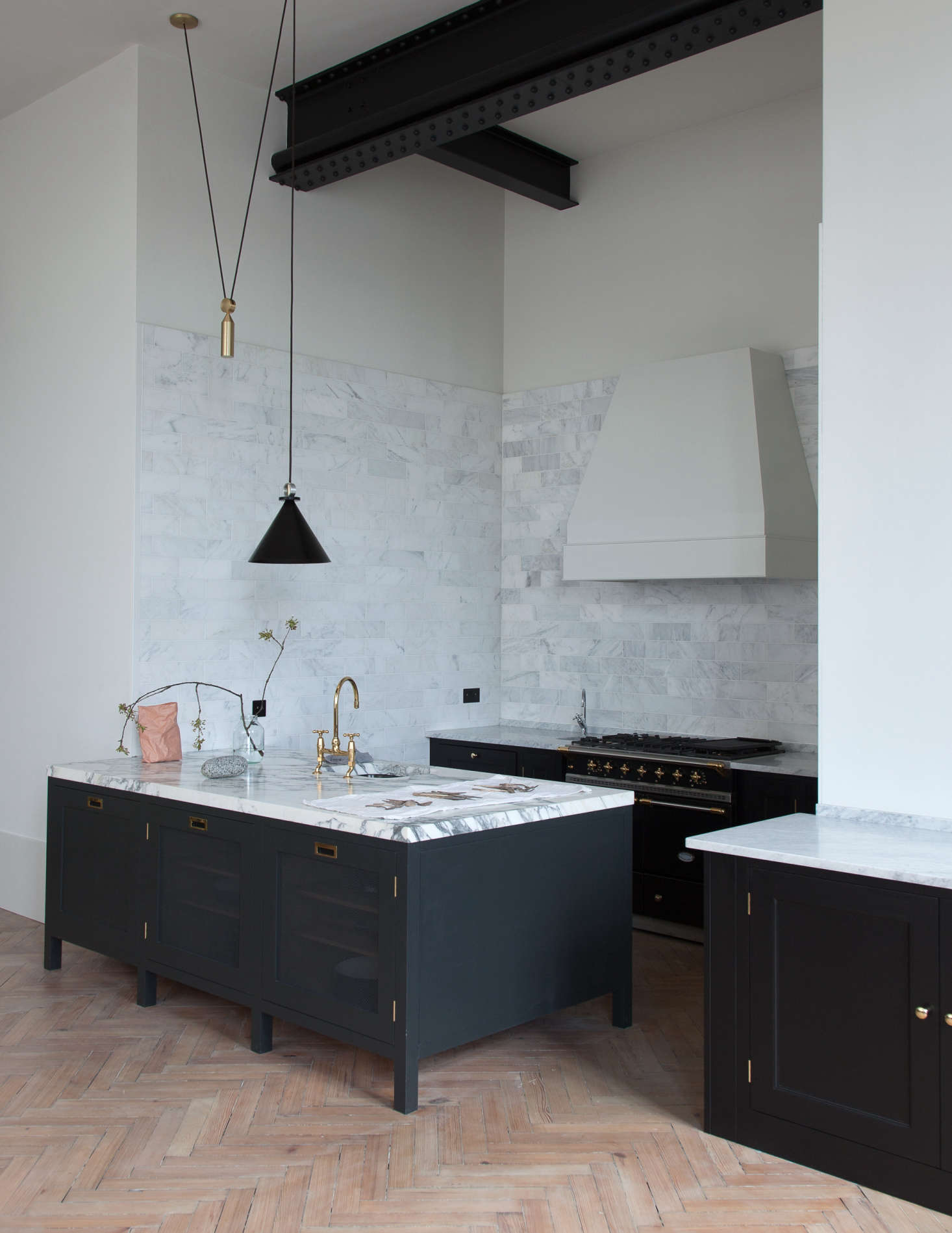 Plain English: Bespoke British Kitchen Design Comes to the US - Remodelista