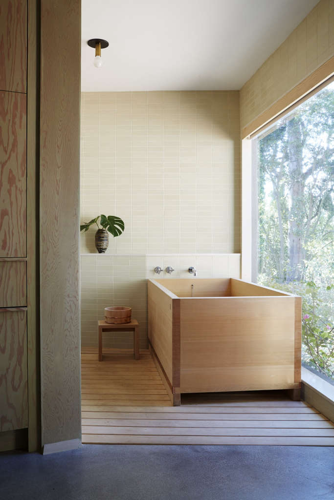 Expert Advice: How to Create the Perfect Bath, from the Grande Dame of ...