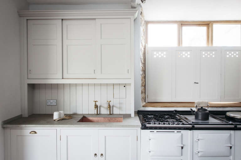 The Cookery: 16 Favorite Traditional English Kitchens from the ...