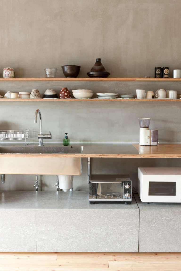 The Unfitted Kitchen: 14 Deconstructed Spaces - Remodelista