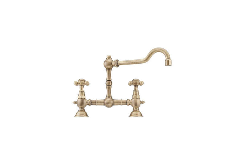 10 Easy Pieces: Deck-Mounted French-Style Country Kitchen Faucets ...