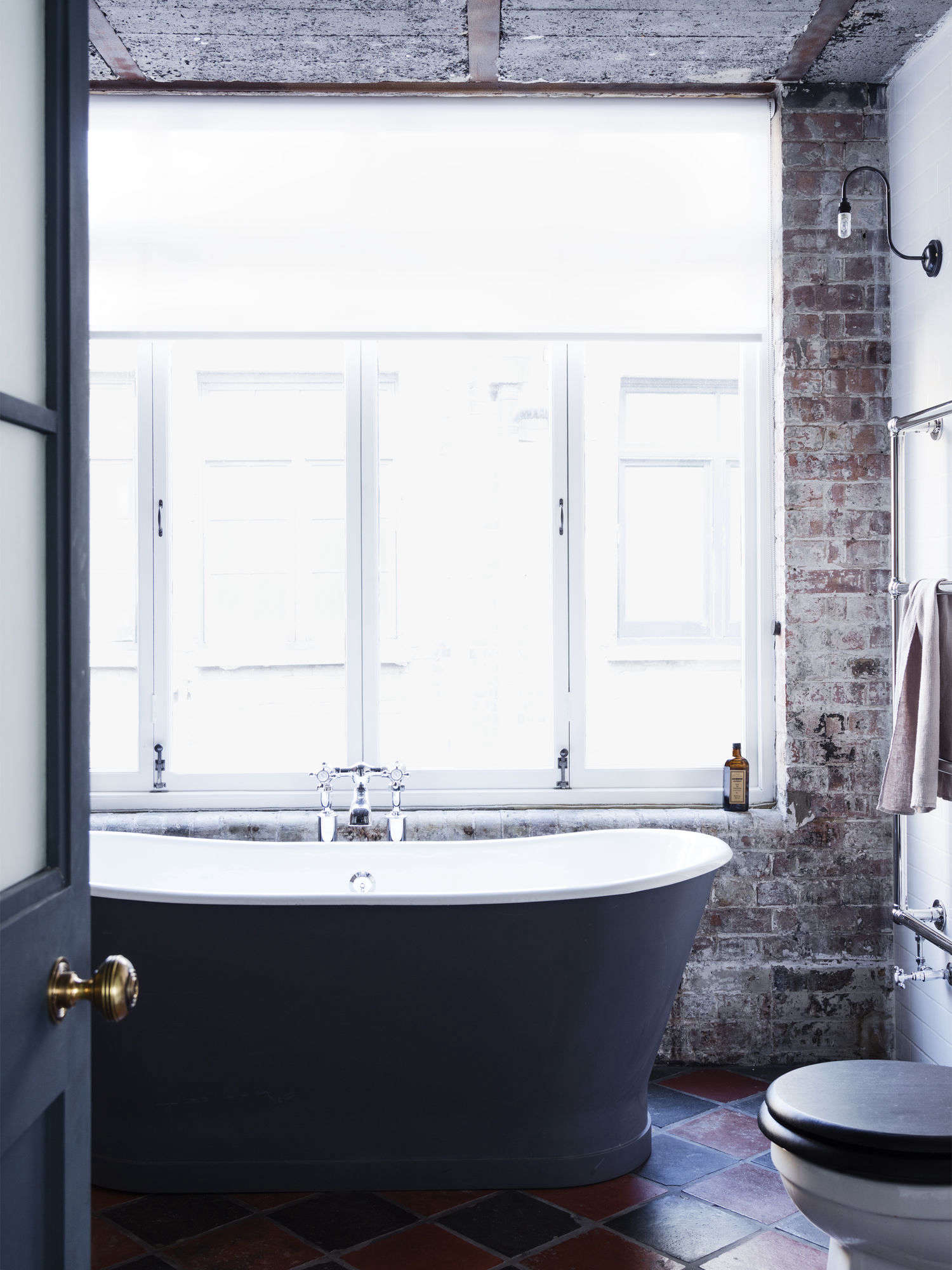 A Vintage-Style Loo in London, via Mark Lewis - Remodelista