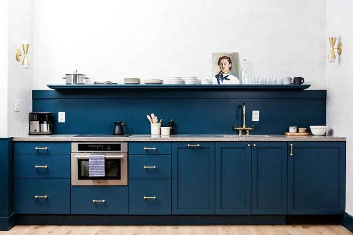 Steal This Look: A Boldly Blue Kitchen in Philadelphia by Jersey Ice ...