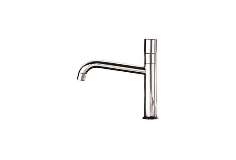 10 Easy Pieces: Modern Italian-Designed Kitchen Faucets - Remodelista