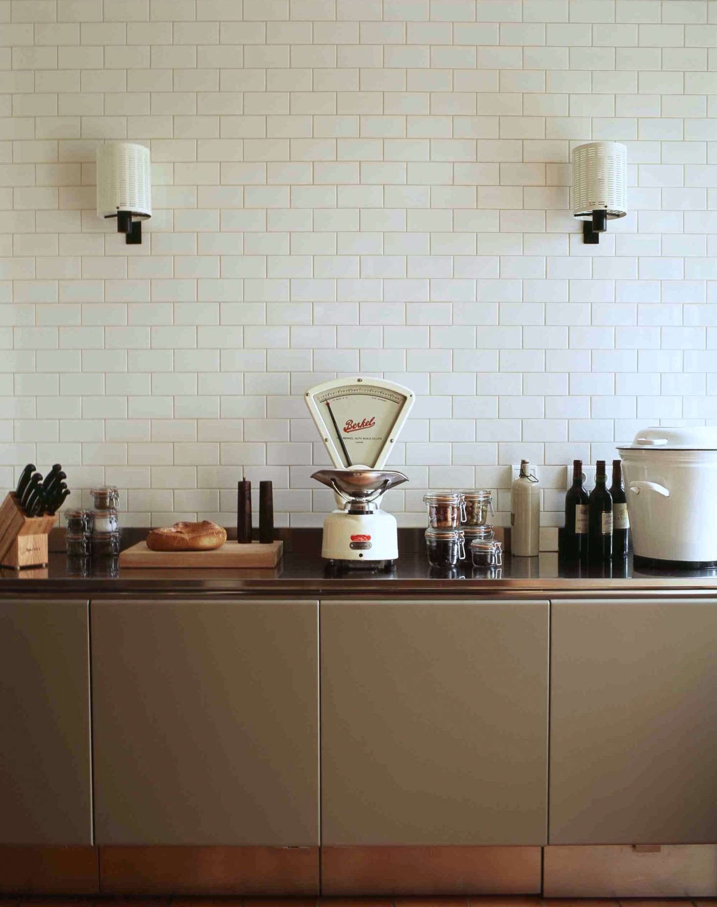 10 Things Nobody Tells You About Subway Tile - Remodelista