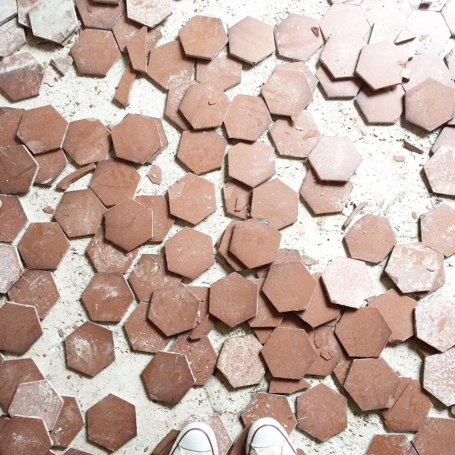 Before & After: A Designer's Ikea Hack Kitchen in Provence