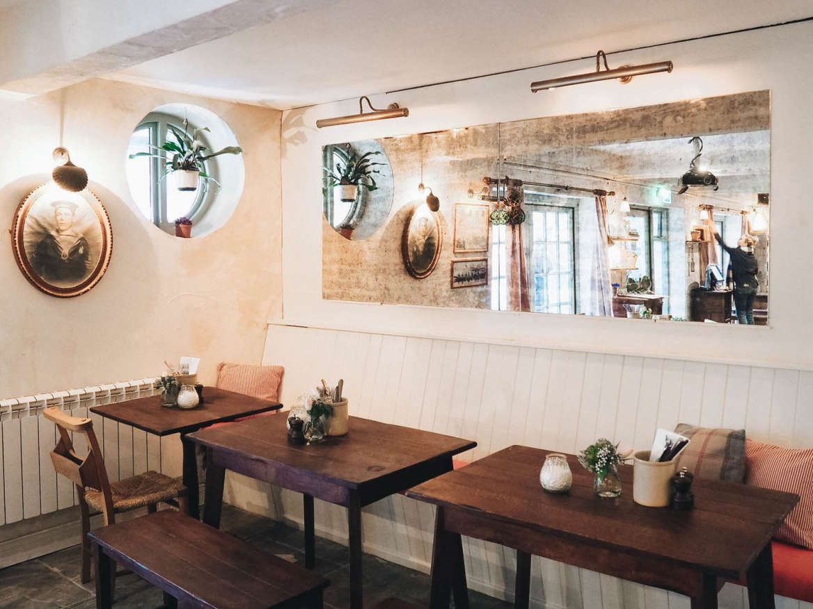 The Ferry Boat Inn: 15 Ideas to Steal from a Seaside Pub in Cornwall ...