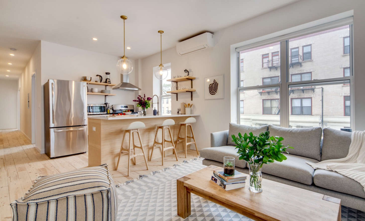 Expert Advice: 11 Ideas for an Elevated Dorm Room from Brooklyn's Top ...