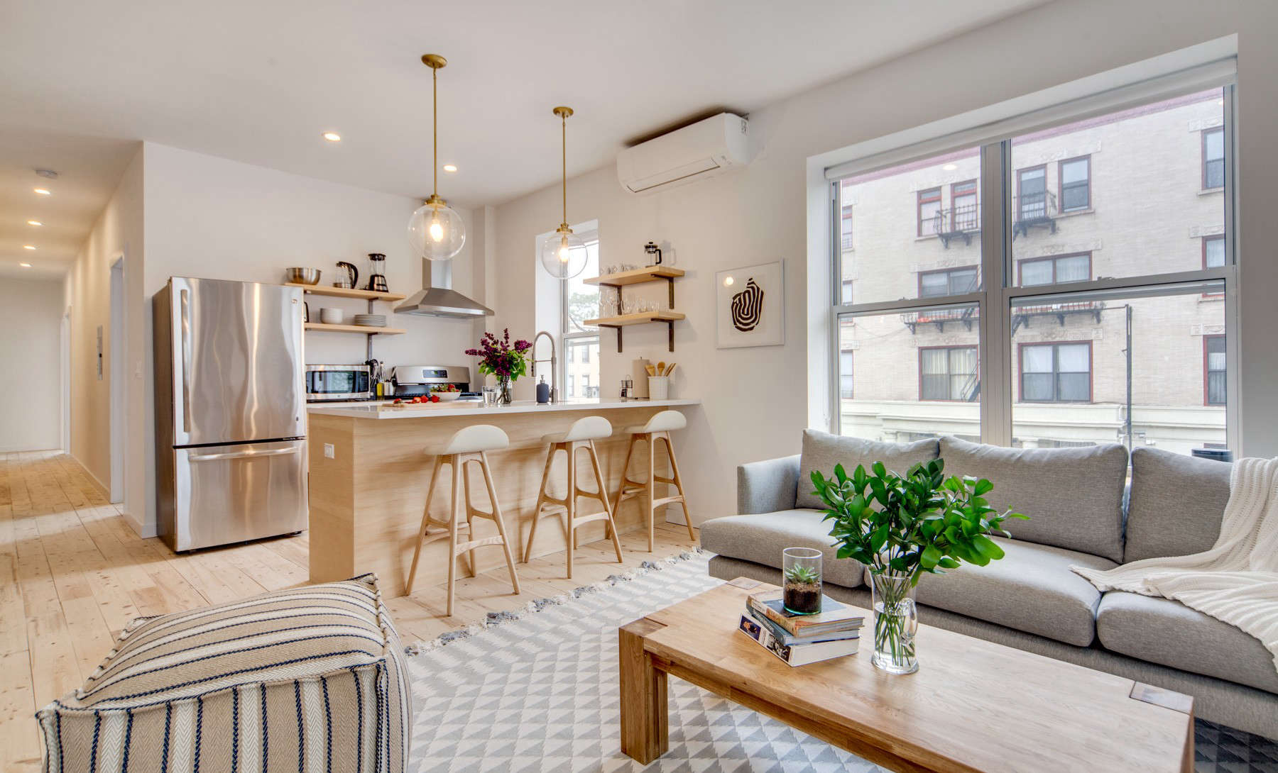 Expert Advice: 11 Ideas for an Elevated Dorm Room from Brooklyn's Top ...