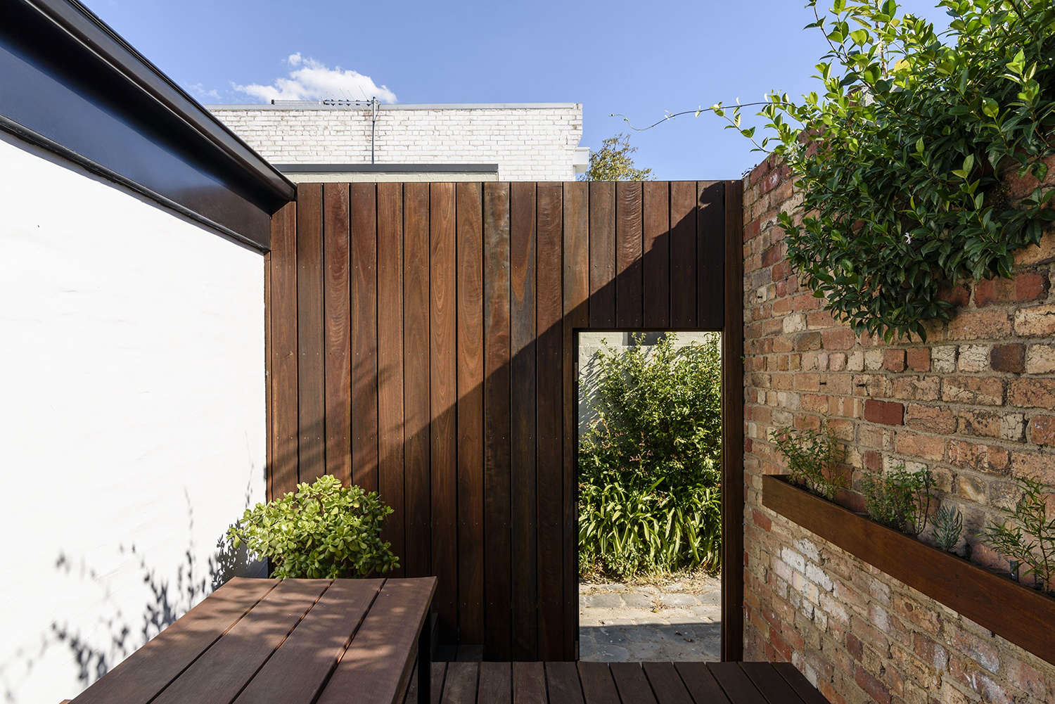 Before/After: 11 Ideas to Steal from a Tiny Melbourne Worker's Cottage ...