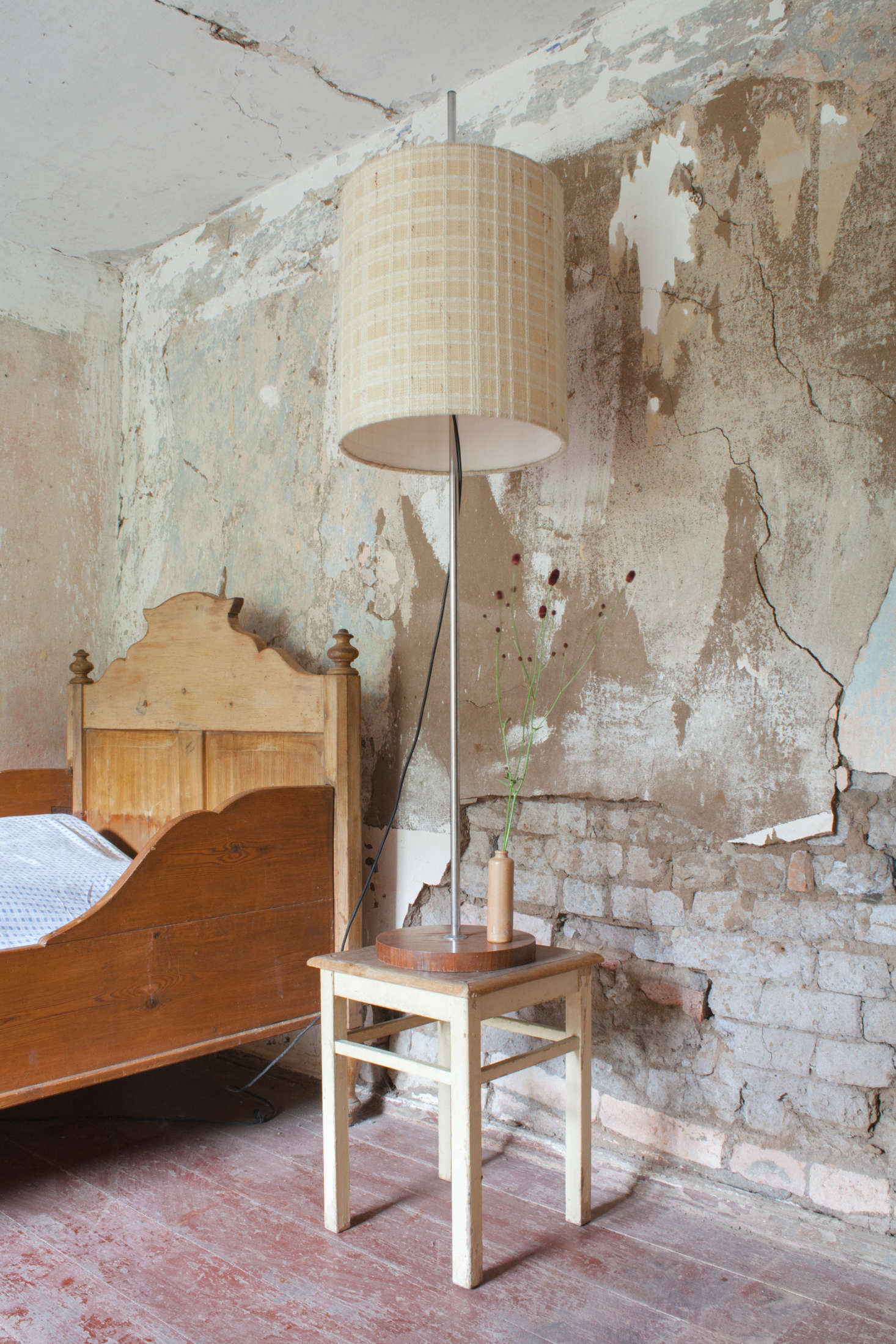 Portrait of an Artist: A Photographer’s Soulful Cottage in Rural ...