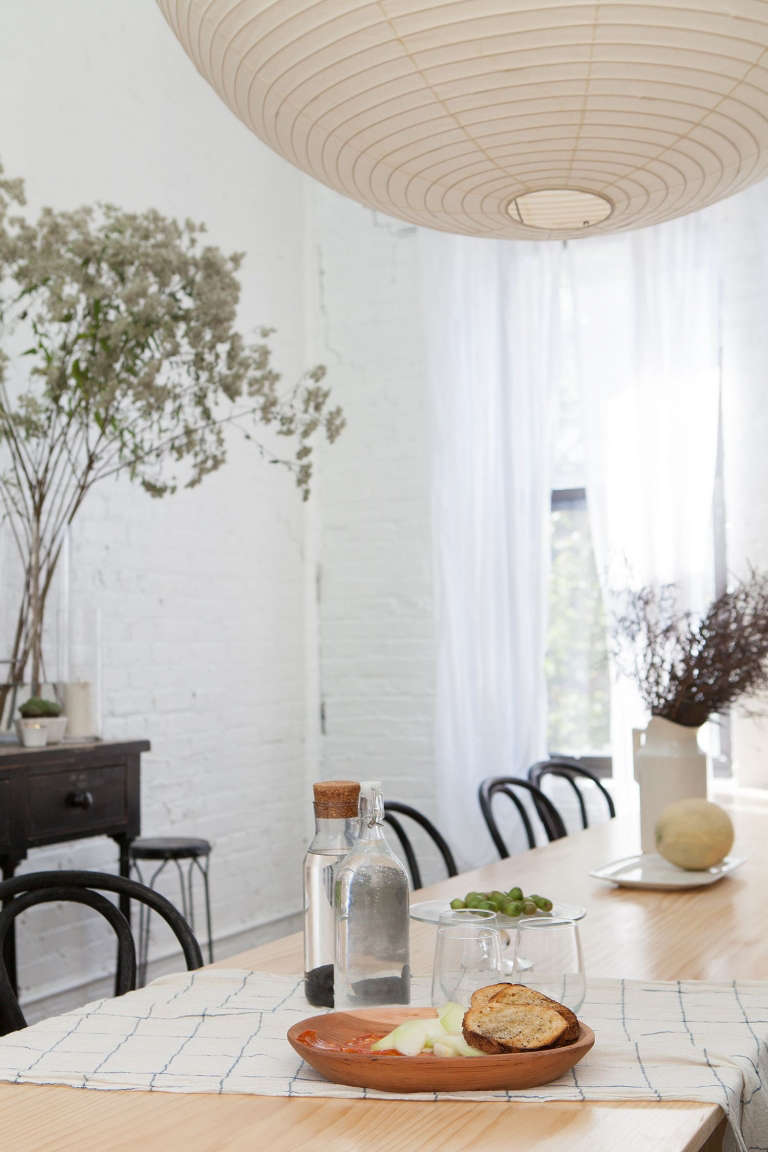 The Effortlessly Cool Chef's Apartment: 9 Ideas to Steal from Cook ...