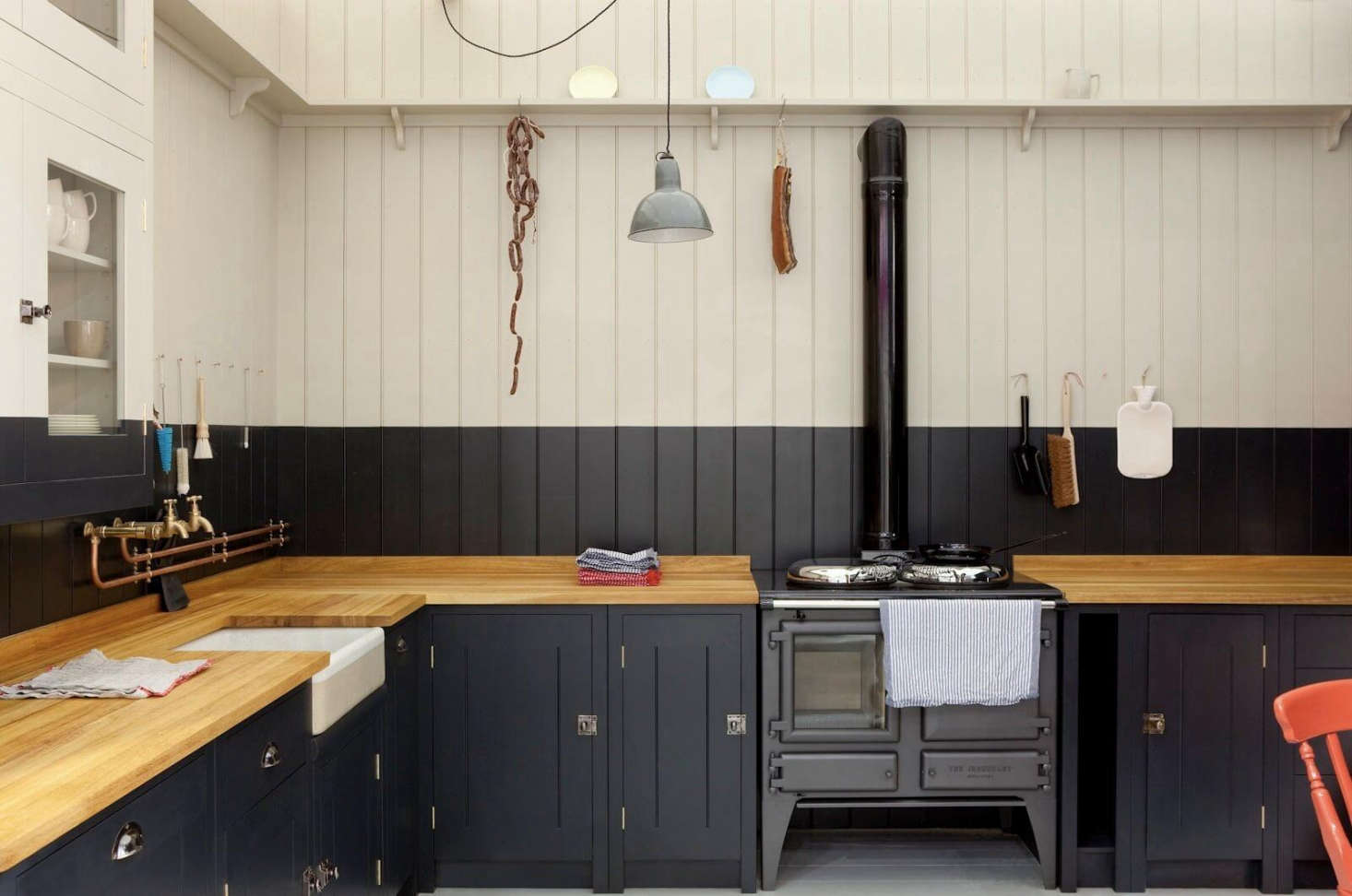The Cookery: 16 Favorite Traditional English Kitchens from the ...