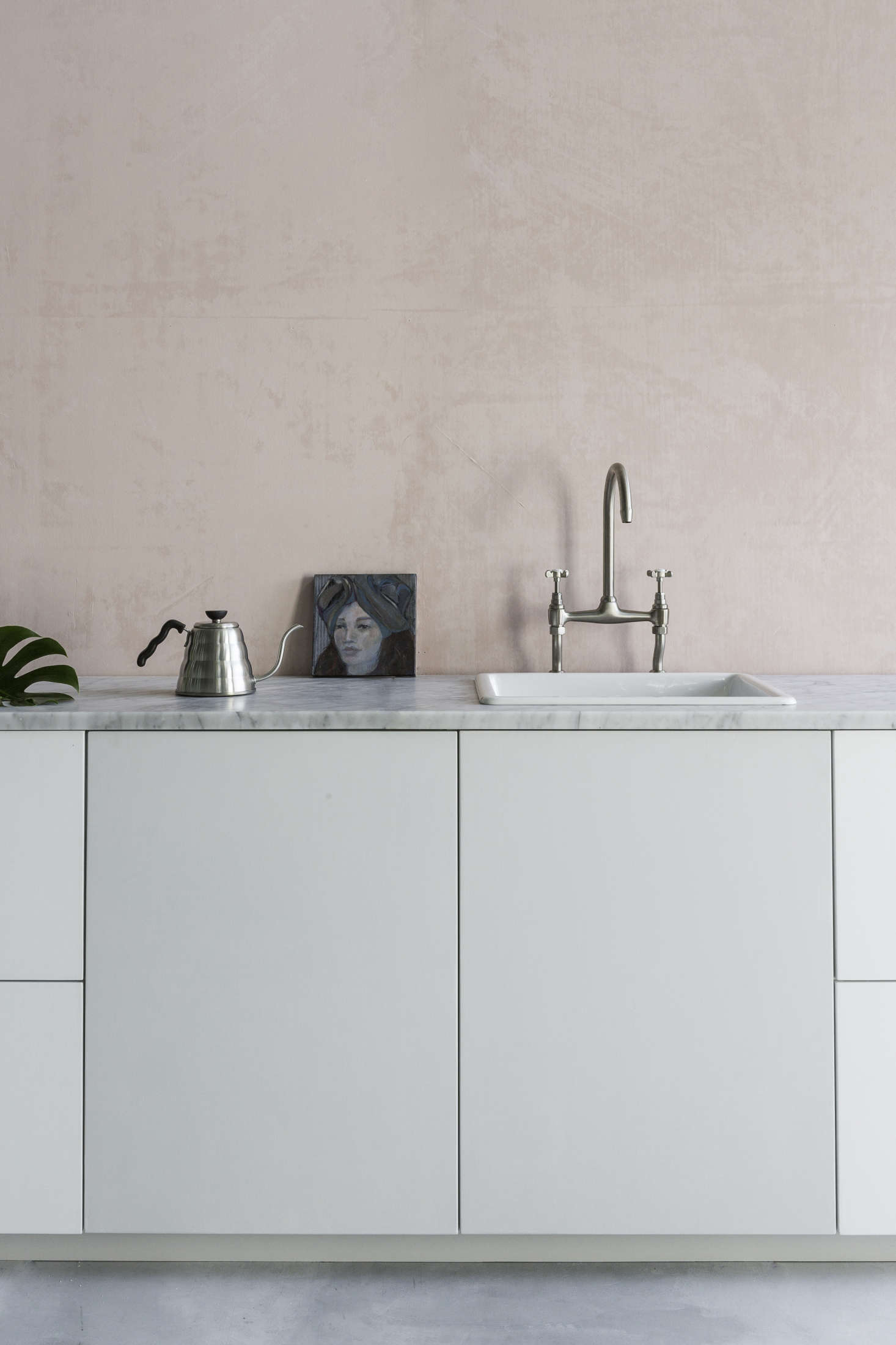 Custom Fronts: Bespoke kitchen doors from a design studio in Sussex