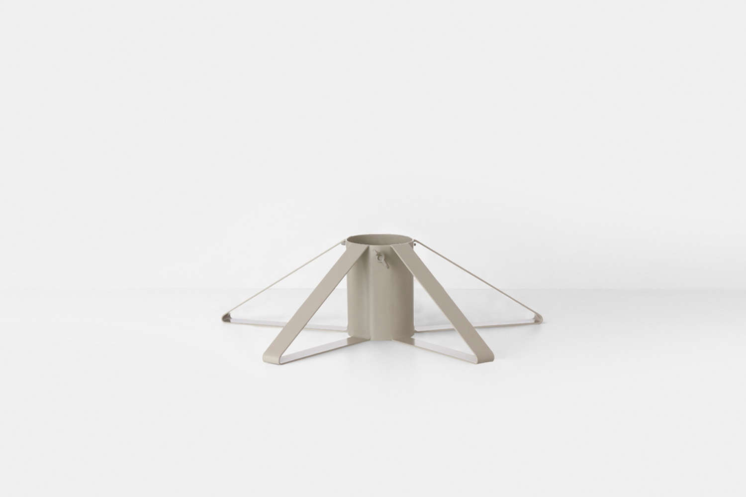 Holiday Utility: 13 Christmas Tree Stands - Remodelista