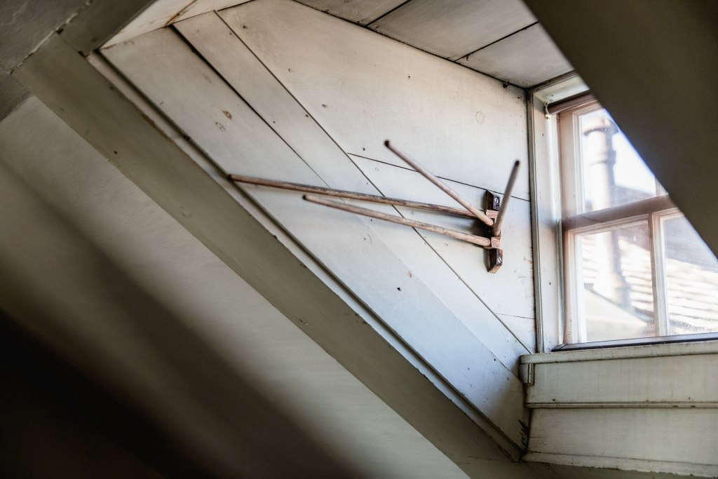 Remodelista Reconnaissance: A Low-Commitment Drying Rack for the ...