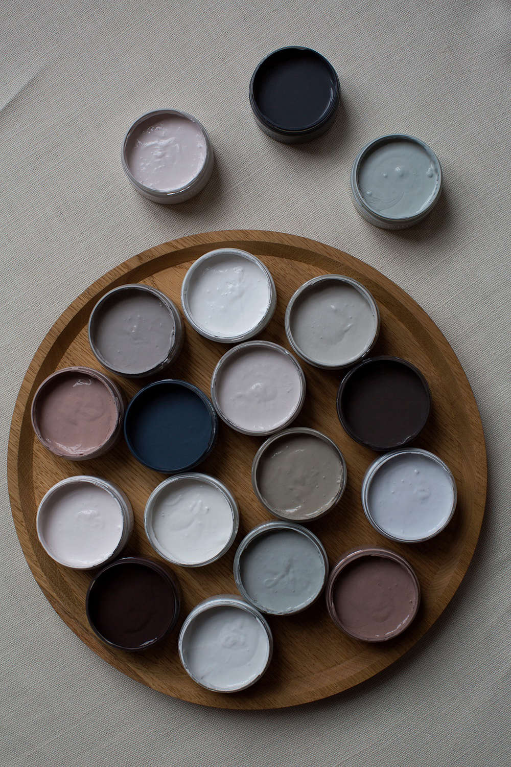 Palettes & Paints: A New Line of Luxe Paints from Cassandra Ellis ...