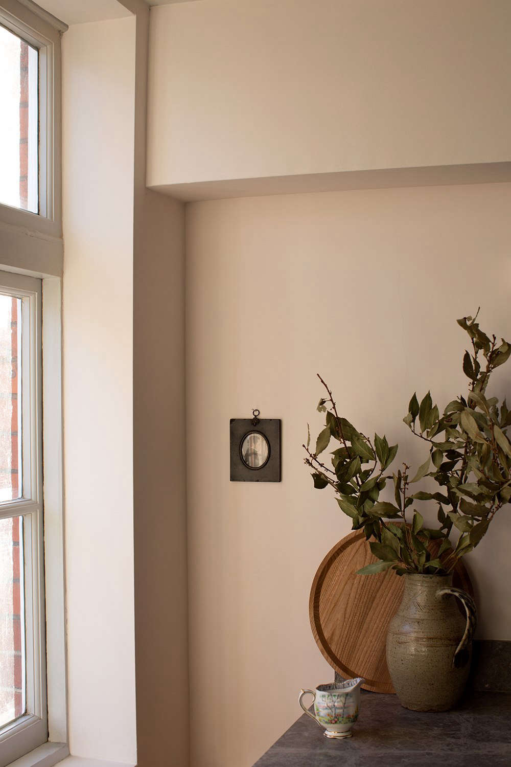 Palettes & Paints: A New Line of Luxe Paints from Cassandra Ellis ...