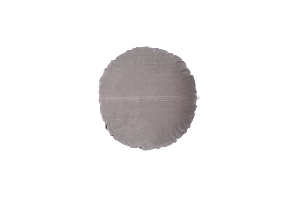 10 Easy Pieces: Round Velvet Cushions - Remodelista