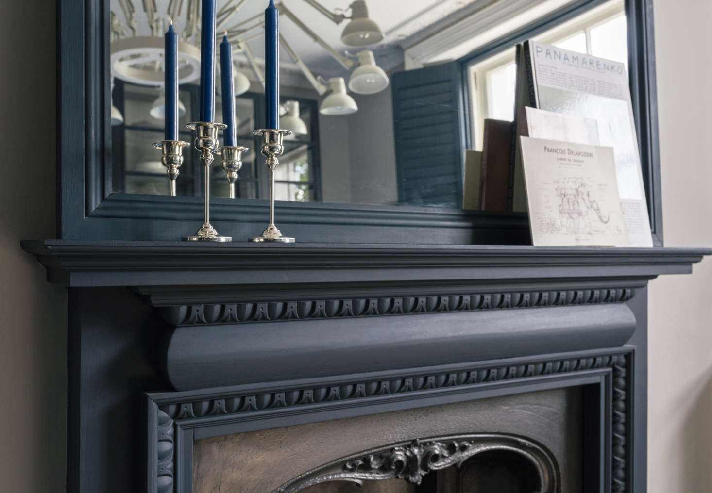 A London Terrace House with Brilliant Color by Undercover Architecture ...