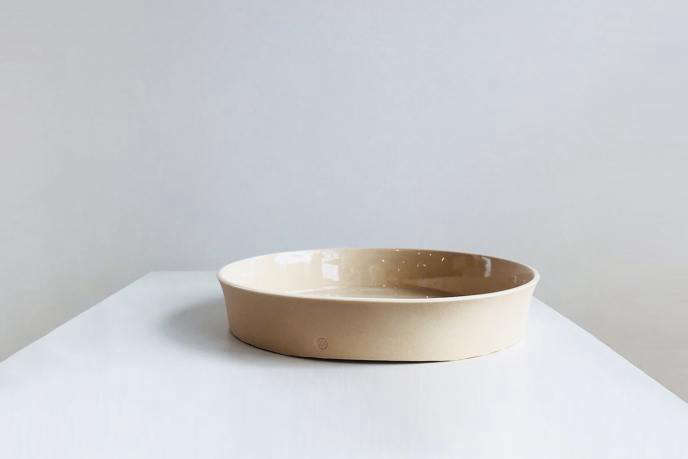 10 Easy Pieces: Ceramic Trays - Remodelista