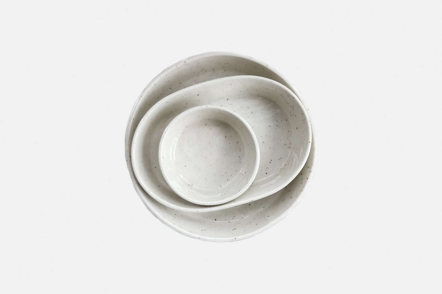 10 Easy Pieces: Ceramic Trays - Remodelista
