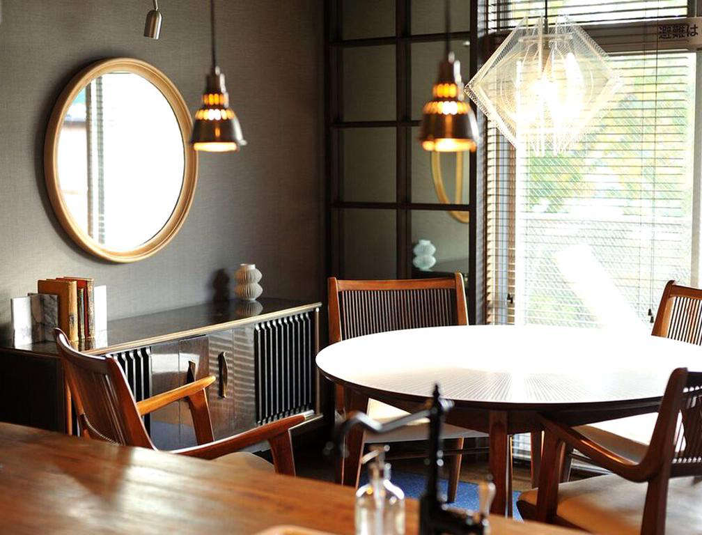 Box Hotel in Hakone, Japan: A New Boutique Lodge with Views of Lake ...