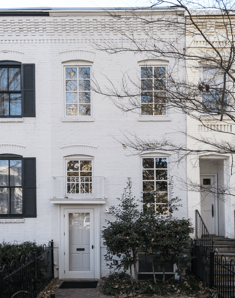 A Luminous, Euro-Style Row House in Washington, DC, Courtesy of Studio ...