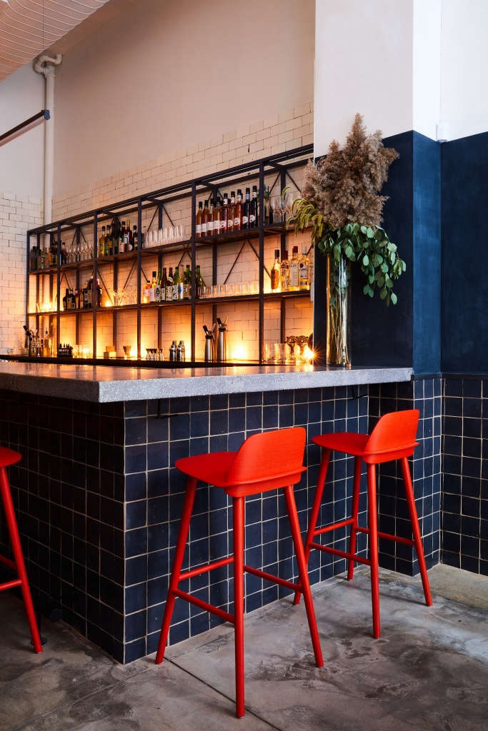 9-design-ideas-for-small-dark-rooms-from tonchin-new-york