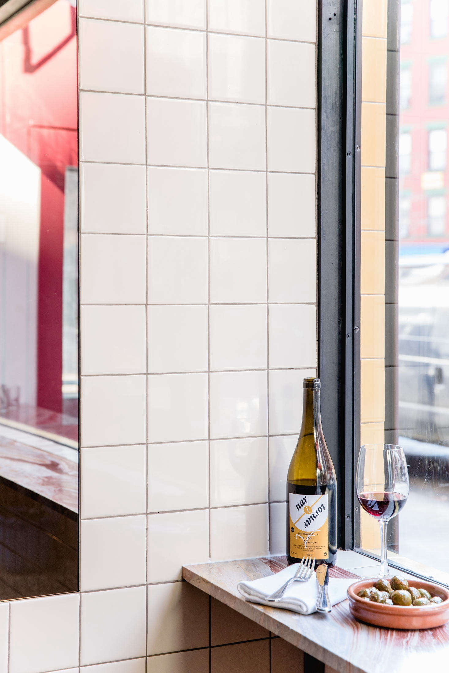 Luxe on a Dime: 15 High/Low Hacks for Using Marble Scraps, from the ...