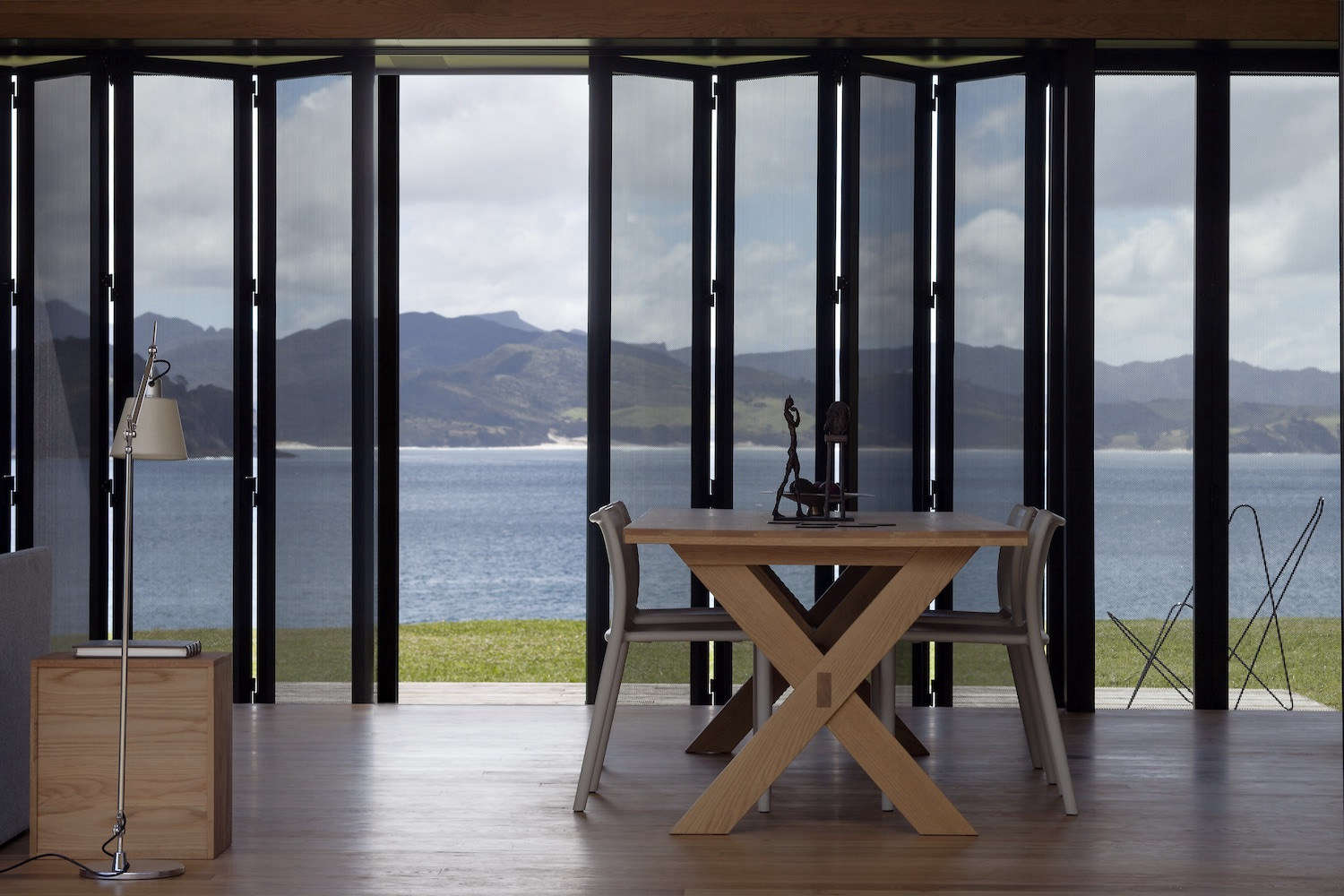 An Off-the-Grid Cottage in New Zealand, Available for Rent - Remodelista