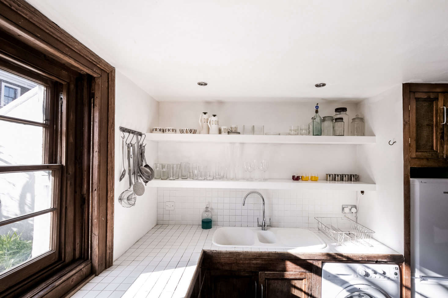 Kitchen of the Week: Artist Graham Carter's Upcycled Hackney Kitchen ...