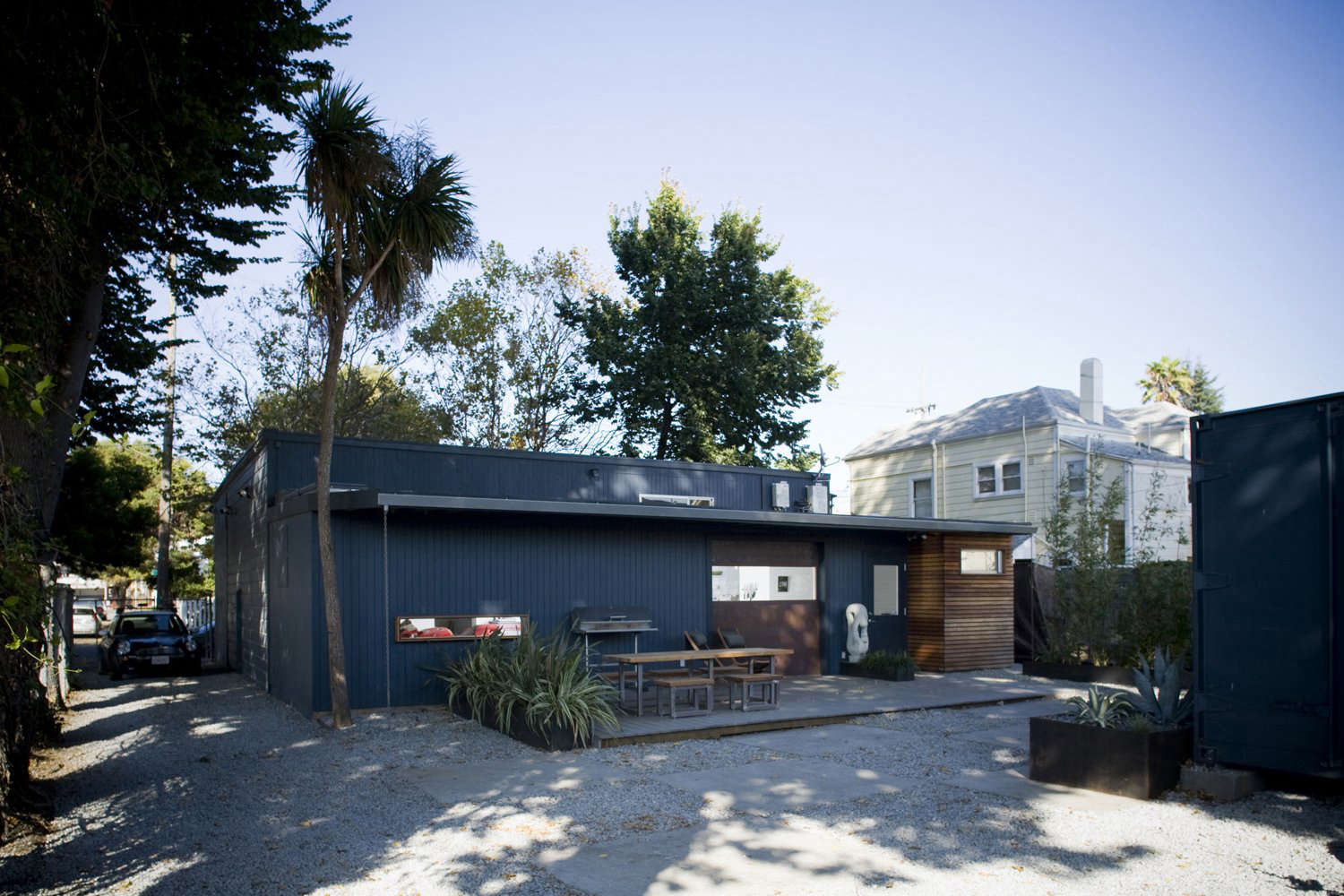 10 Repurposed Shipping Containers Are Now Beautiful Houses