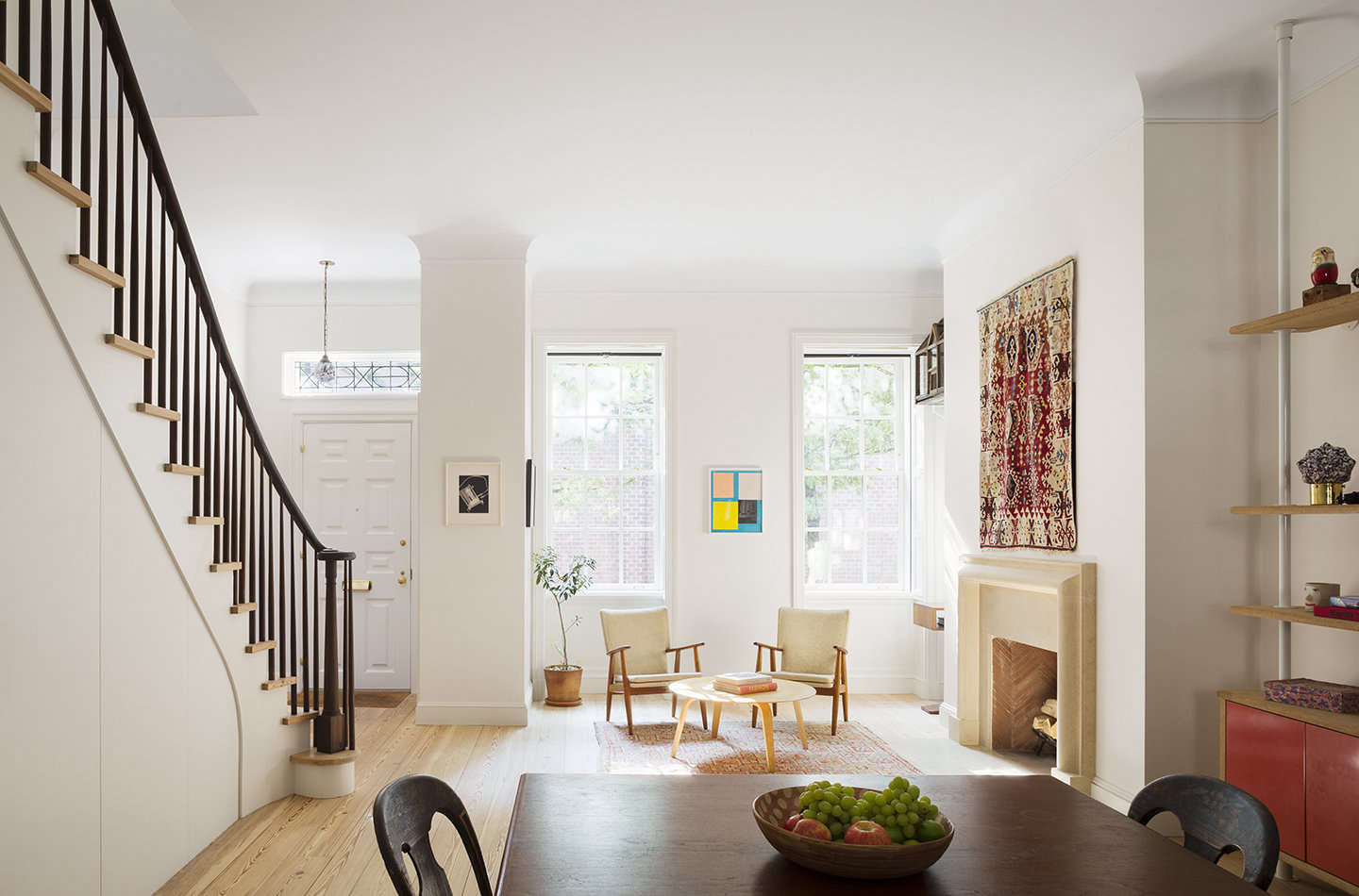 An 1828 Federal Style Townhouse Remodeled with Color and Lots of Art