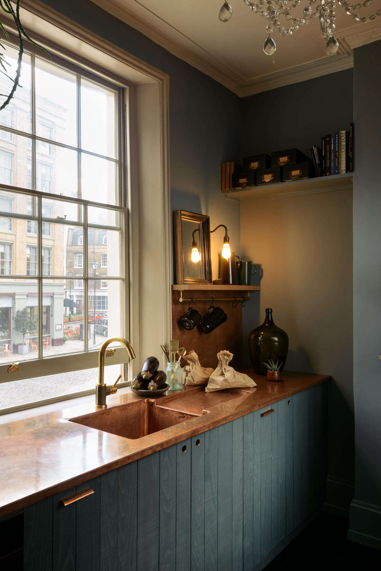 Kitchen of the Week: deVol's Urban Rustic Kitchen Gets a Glamorous ...